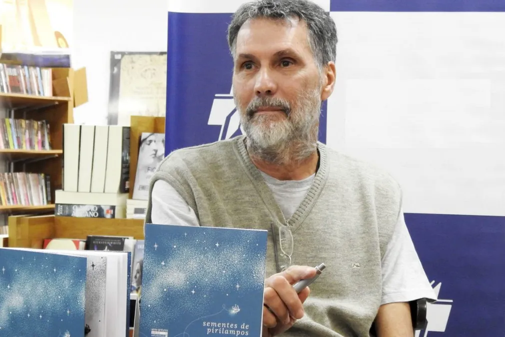 Mário Sérgio de Melo lança novos livros na UEPG | aRede