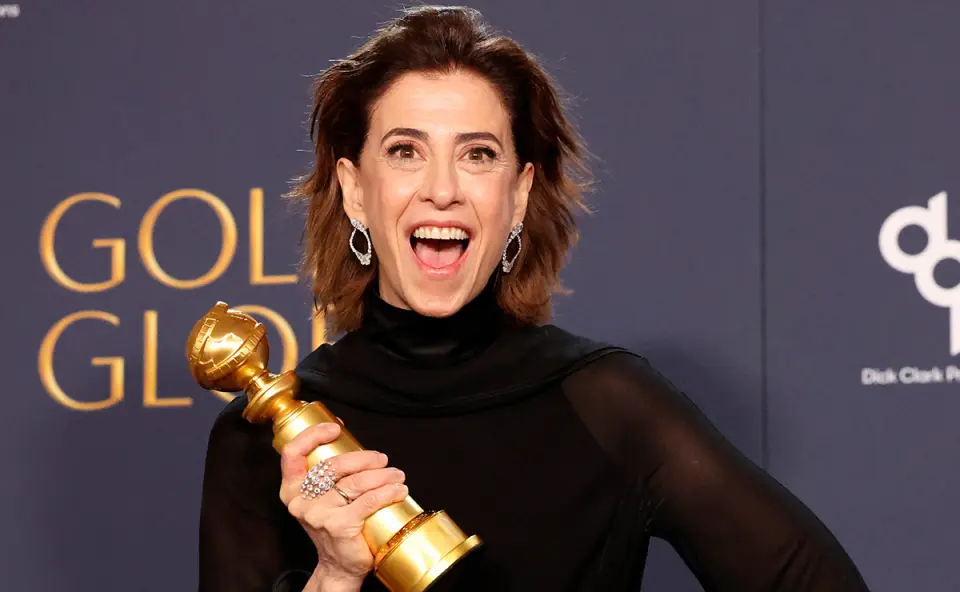 Fernanda Torres dedica vitória no Globo de Ouro a Fernanda Montenegro | aRede