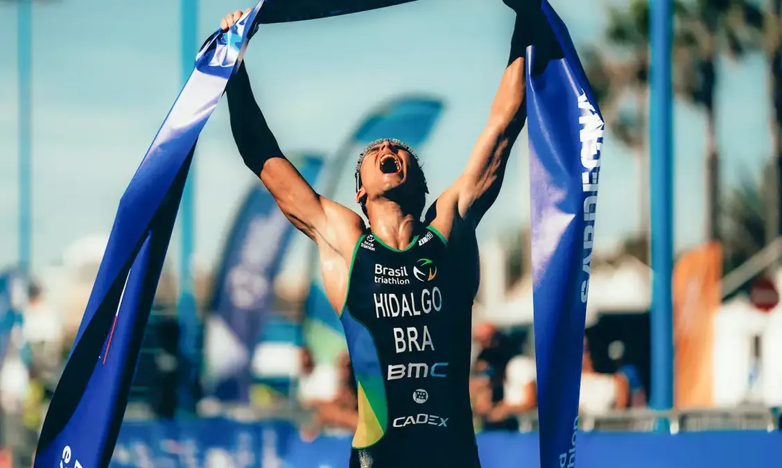 Miguel Hidalgo garante vitória histórica na elite do triatlo mundial | aRede
