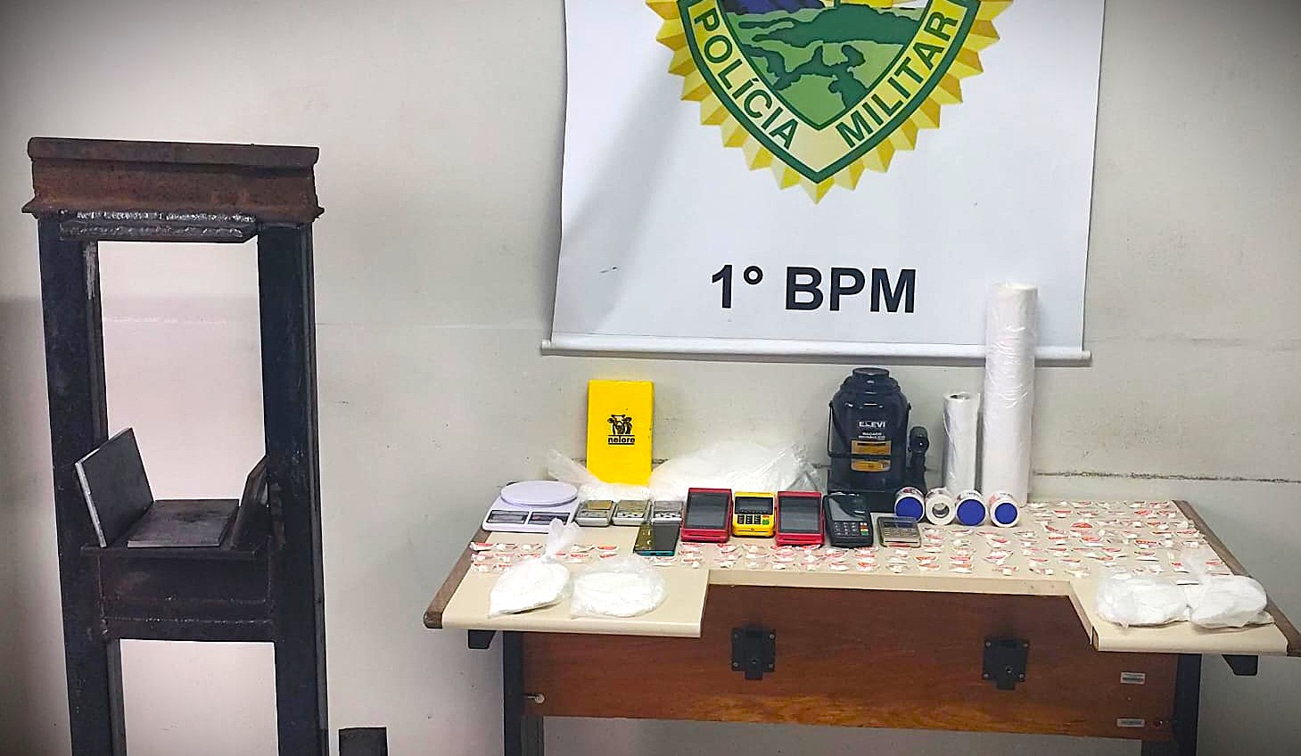 ‘Pelotão de Choque’ apreende 4 kg de cocaína em Ponta Grossa | aRede
