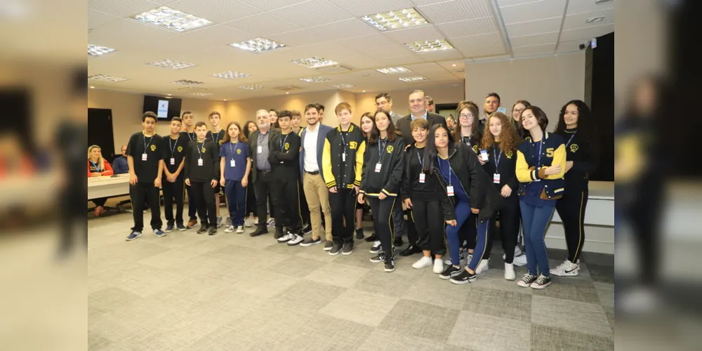 Carteira de Trabalho passa a ser digital no Paraná | aRede